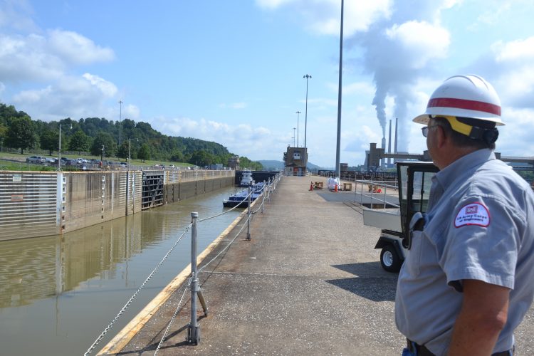 Barge backup; lock maintenance first in 20 years | News, Sports, Jobs ...